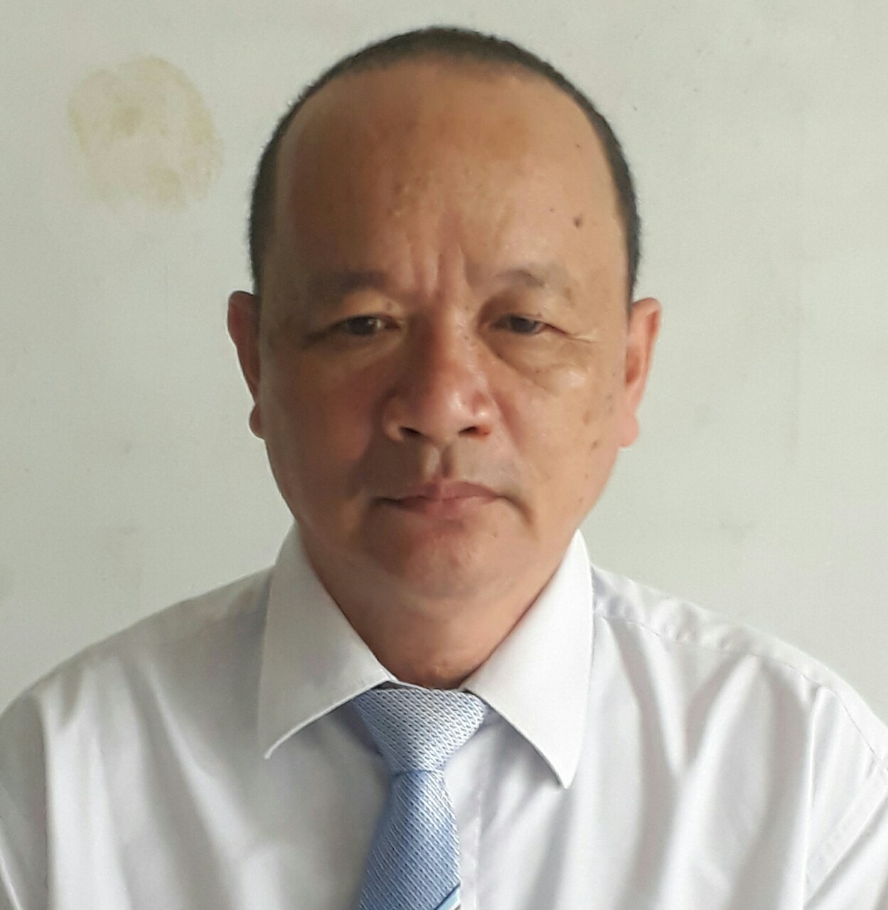 Phòng ban Giới thiệu - Trường THPT Lê Hồng Phong